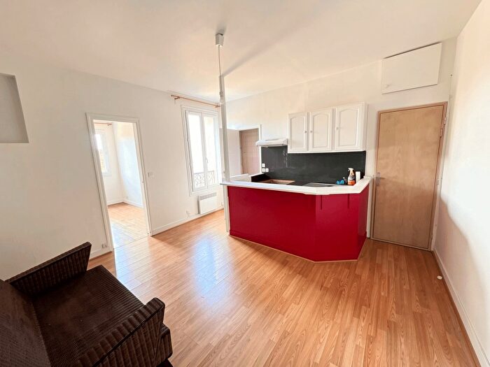 Montreuil, Jean Moulin, Beaumonts : Appartement 2 pièces à vendre