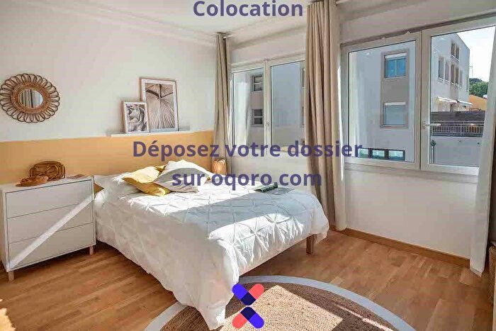 Appartement à louer - Bussiere, Oullins - 8 pièces - 7 chambres