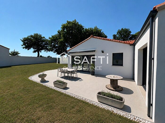 Maison 6 pièces à vendre - Les Clouzeaux