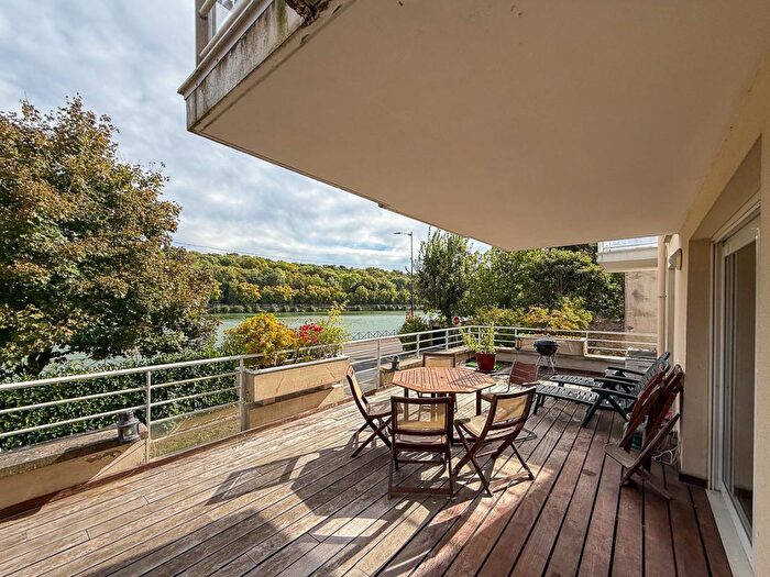 Appartement à vendre - Melun, Rive de Seine, Sud - 5 pièces - 3 chambres