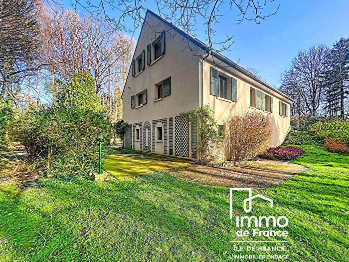 Maison à vendre - Saint-Prest - 8 pièces - 6 chambres