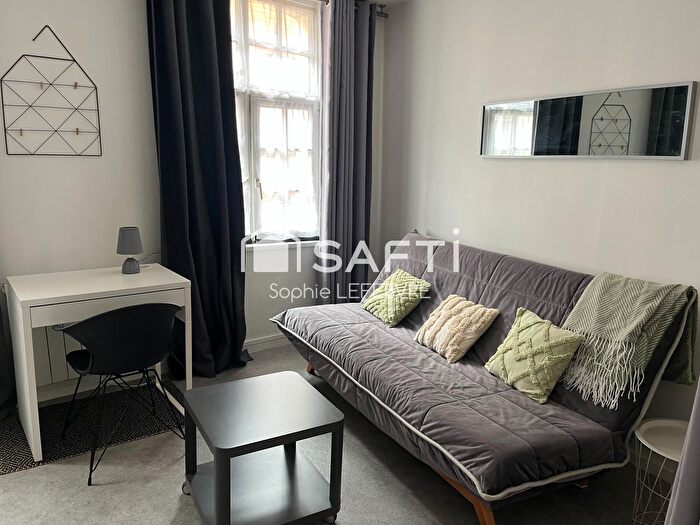 Hellemmes-Lille, Hellemmes, Barrière : Appartement 1 pièce à vendre