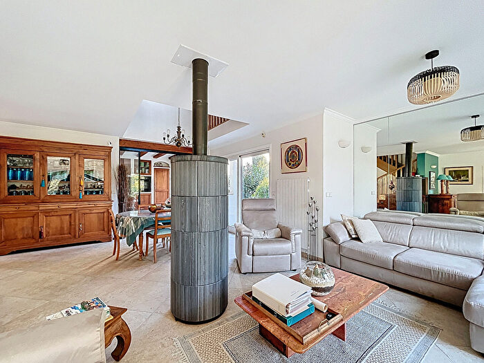 Maison à vendre - Bagneux, Centre-ville - 8 pièces - 4 chambres