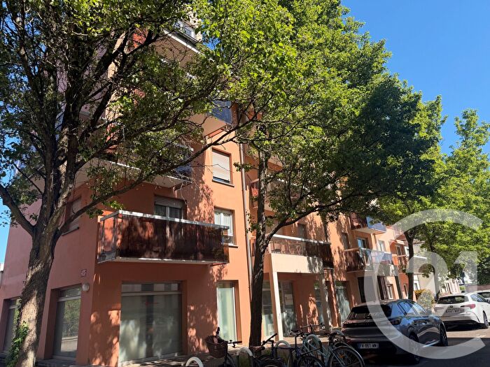 Appartement 5 pièces à Strasbourg, Neudorf, Saint-Urbain, Landsberg, à vendre