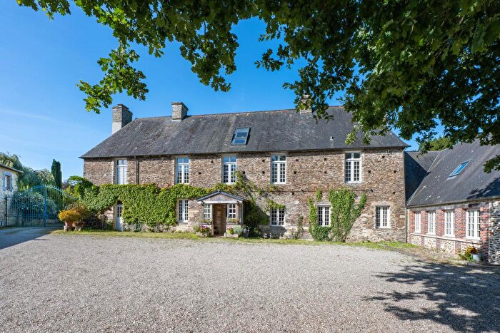 Bayeux : Maison 11 pièces à vendre