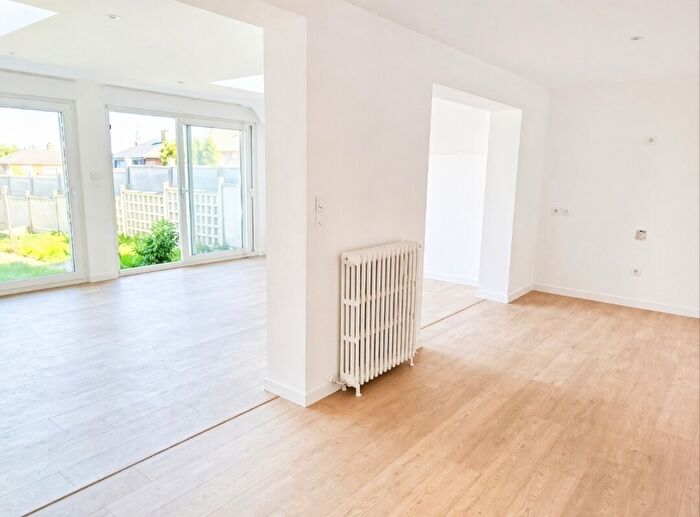 Maison 5 pièces à Cambrai, Centre-Ville, Gare, à vendre