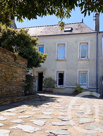 Maison à vendre - Grand-Auverné - 4 pièces - 3 chambres