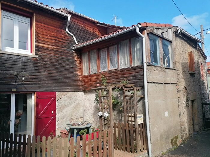 Maison à vendre - Esteil - 6 pièces - 2 chambres