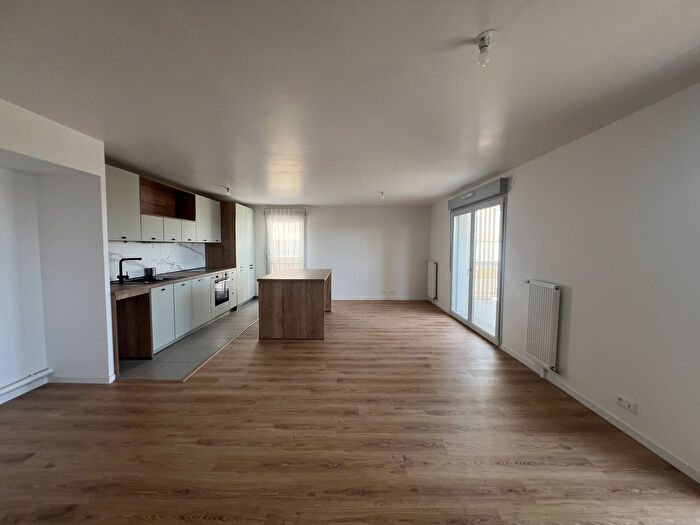 Reims, Courlancy, Porte de Paris, Bois d'Amour : Appartement 4 pièces à louer