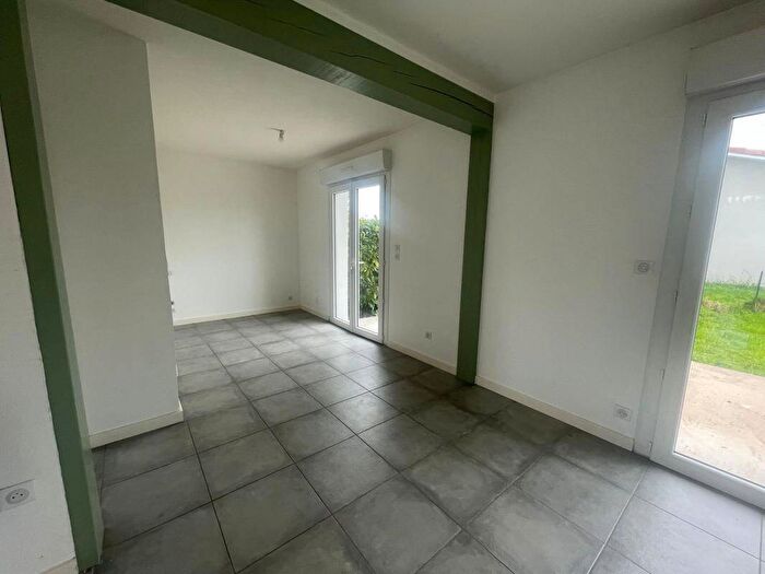 Maison à louer - Hinx - 2 pièces - 1 chambre