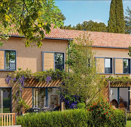 Maison 4 pièces à Aix-en-Provence, Luynes, à vendre