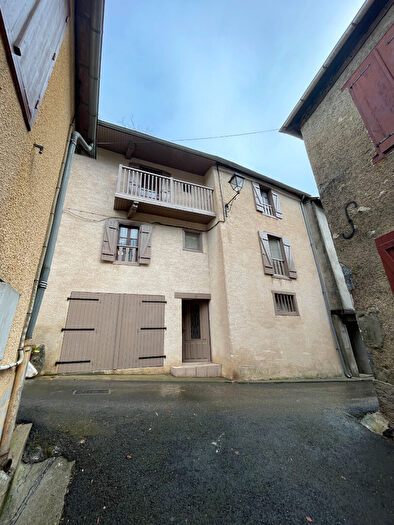 Saint-Lary - Maison 4 pièces à vendre