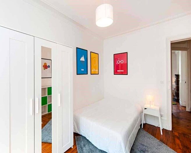 Louis Blanc-Aqueduc, Paris 10ème arrondissement : Appartement 1 pièce à louer