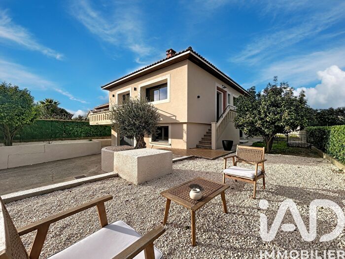 Maison à vendre - Servian - 4 pièces - 3 chambres