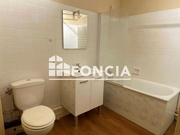 Appartement à louer - Nord Ouest, Luisant - 2 pièces - 1 chambre