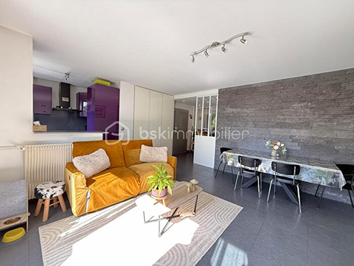 Appartement 4 pièces à vendre à Neuilly-Plaisance, Côteaux dAvron