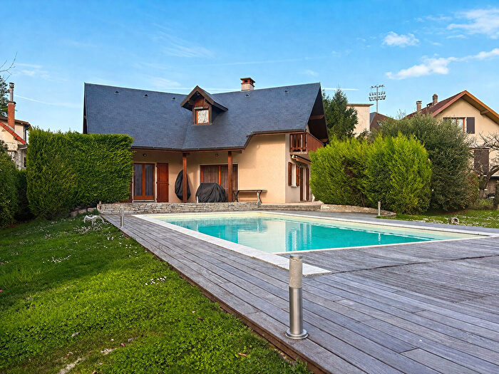 Maison à vendre - Chambéry, Centre-ville - 6 pièces - 4 chambres