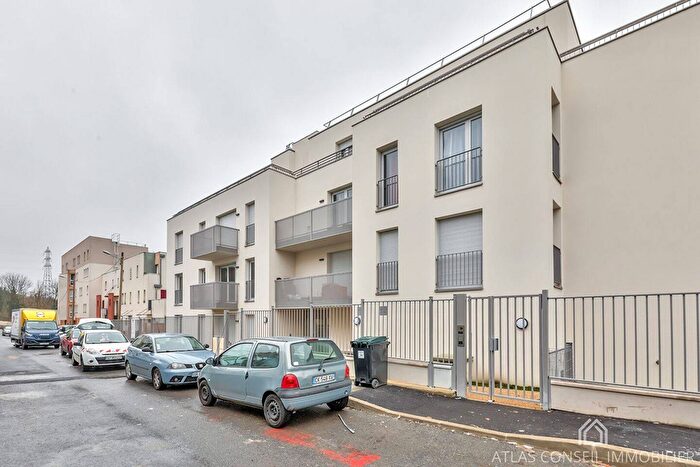Appartement 1 pièce à Le Plateau dAvron, Rosny-sous-Bois, à louer
