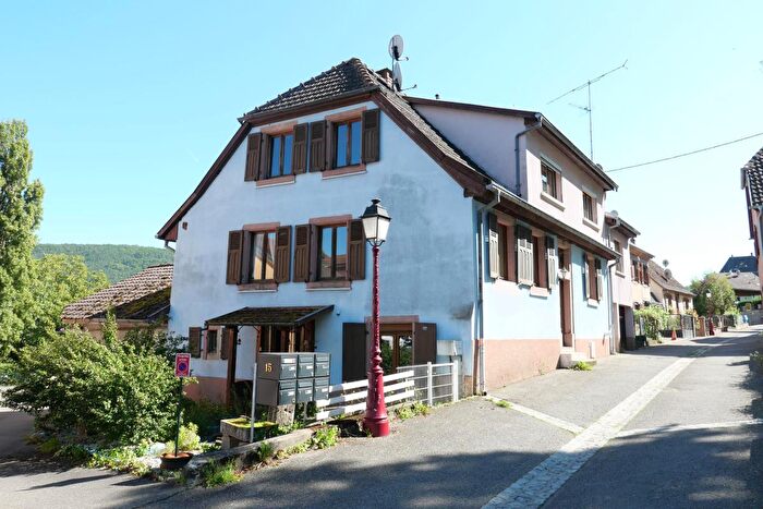 Maison à vendre - Buhl - 8 pièces - 6 chambres