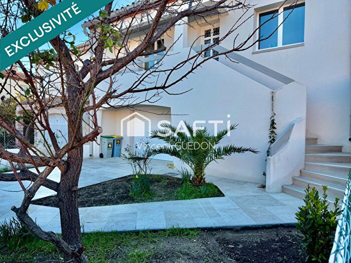 Maison à vendre - Perpignan, Moyen-Vernet - 5 pièces - 3 chambres