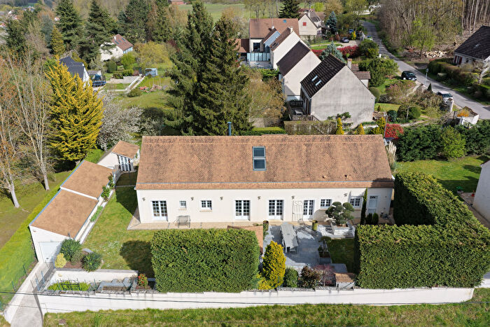 Maison 8 pièces à vendre - Le Val-Saint-Germain