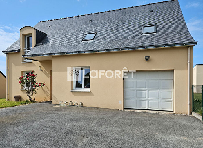 Maison 5 pièces à vendre à Saint-Marcel