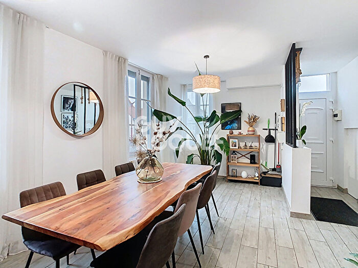 Maison à vendre - Lévignen - 5 pièces - 3 chambres