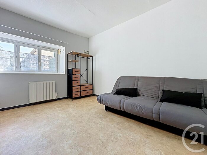 Appartement 1 pièce à Saint-Germain-lès-Arpajon, à louer