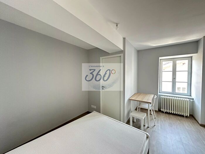 Appartement 1 pièce à louer - Cluny