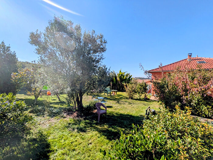 Maison à vendre - Le Pin-Murelet - 6 pièces - 4 chambres