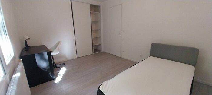 Appartement à louer - Haut Mondétour, Orsay - 1 pièce