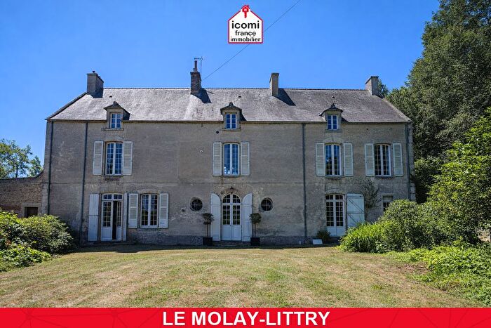 Maison 10 pièces à Le Molay-Littry, à vendre