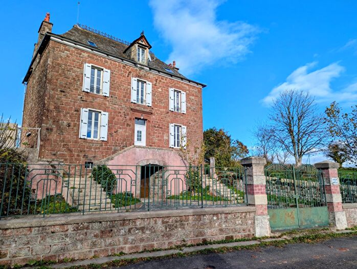 Maison 8 pièces à Rodelle, à vendre