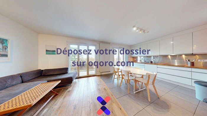 Appartement à louer - Charlier, Écully - 4 pièces - 3 chambres