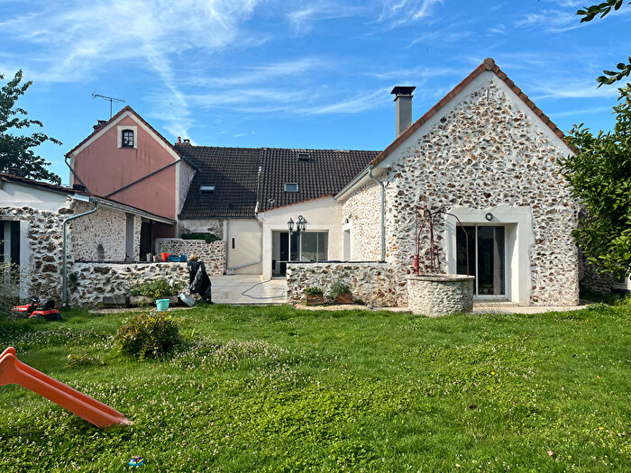 Maison à vendre - La Ferté-sous-Jouarre - 5 pièces - 4 chambres