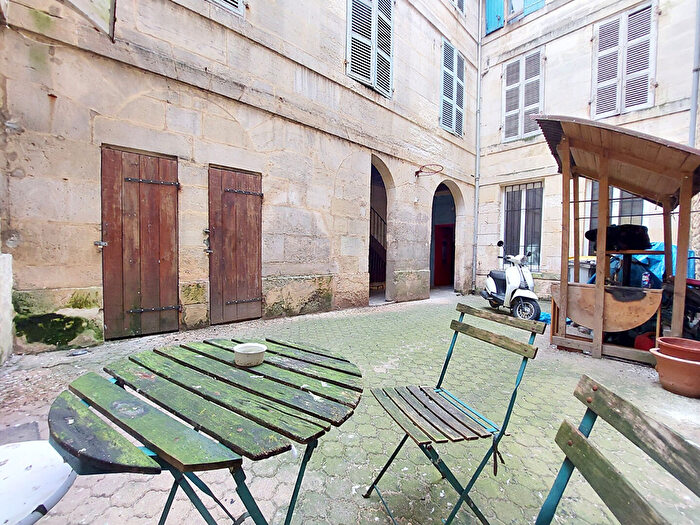 Appartement à vendre - Rochefort, Centre-ville - 2 pièces - 1 chambre