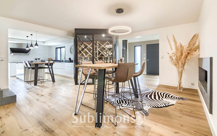 Maison à vendre - Nort-sur-Erdre - 8 pièces - 5 chambres