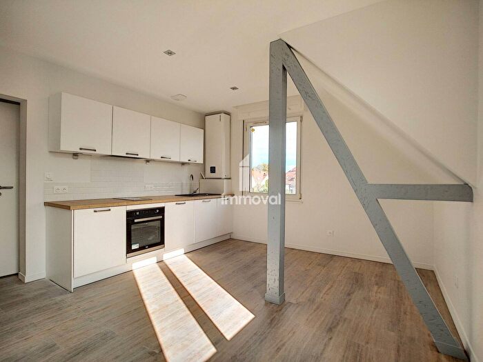 Appartement à louer - Robertsau Centre, Strasbourg - 2 pièces - 1 chambre