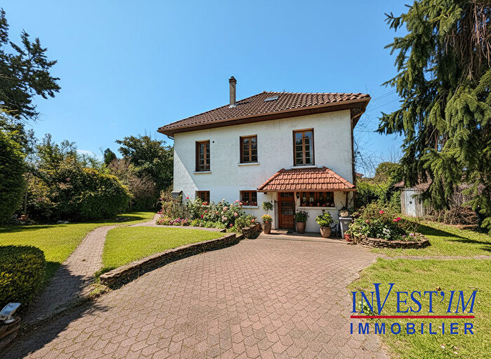 Maison à vendre - Saint-Genis-Laval, Collonges - 5 pièces - 3 chambres