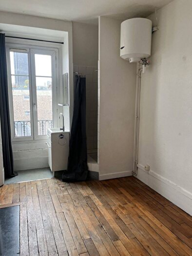 Maison à louer - Invalides, Paris ème arrondissement - 1 pièce - 1 chambre