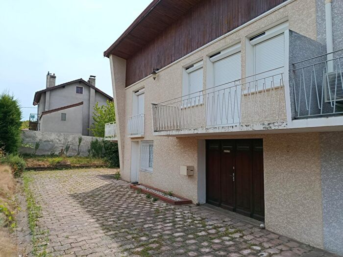 Saint-Chamond, Fonsala : Maison 5 pièces à louer