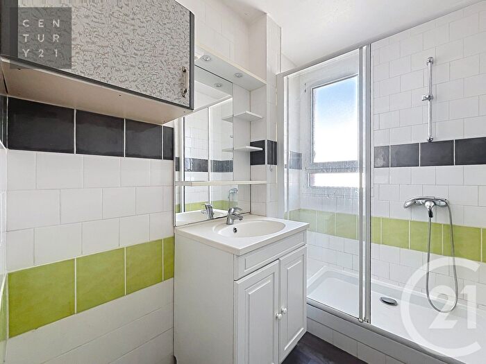 Appartement 3 pièces à Saint-André-les-Vergers, à vendre