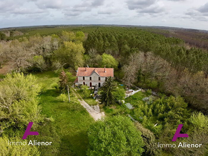 Maison à vendre - Louchats - 11 pièces - 9 chambres