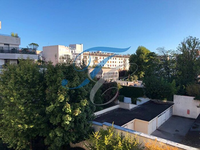 Reine-Mairie, Boulogne-Billancourt - Appartement 1 pièce à louer