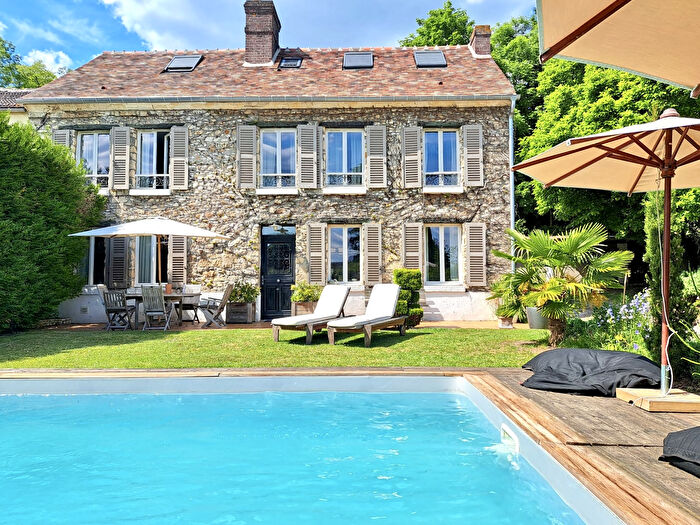 Maison à vendre - Apremont - 9 pièces - 6 chambres