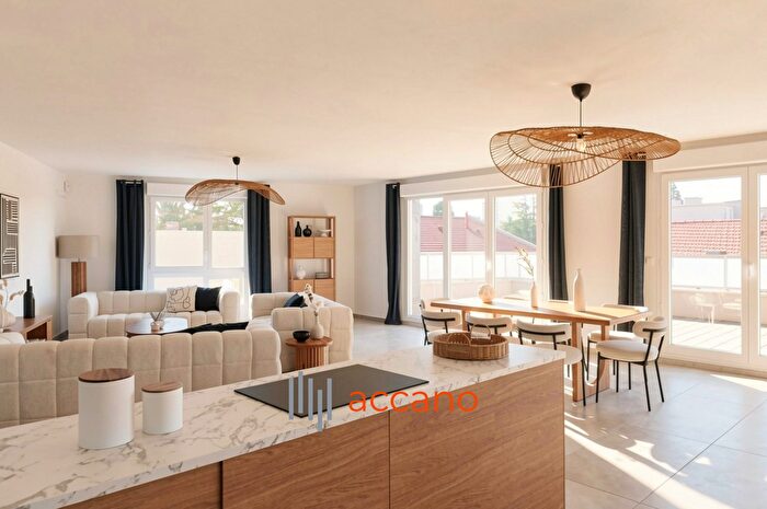 Appartement à vendre - Champagne-au-Mont-dOr - 4 pièces - 3 chambres