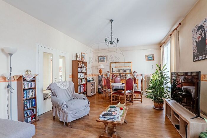 Appartement à vendre - Vichy, Champ Capelet - 3 pièces - 2 chambres