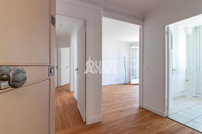 Paris 20ème, Gambetta : Appartement 3 pièces à vendre