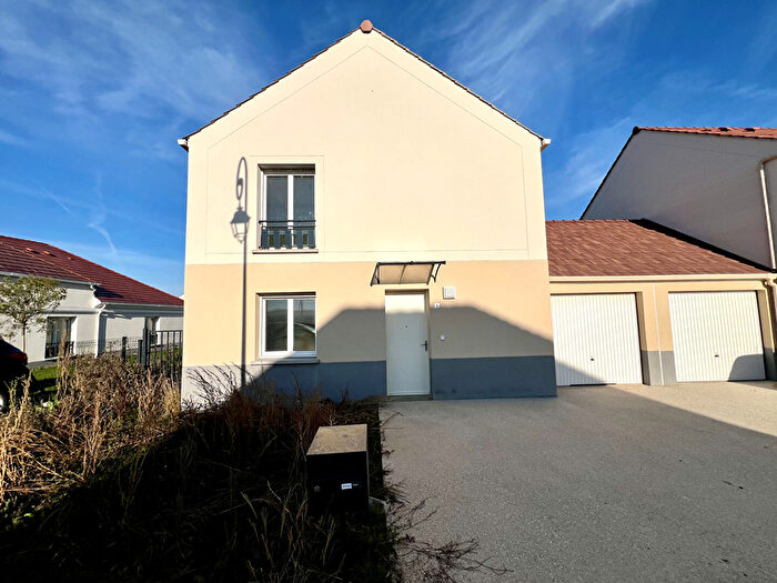 Maison à vendre - Ballancourt-sur-Essonne - 4 pièces - 3 chambres