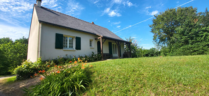 Saint-Aubin-de-Luigné : Maison 6 pièces à vendre